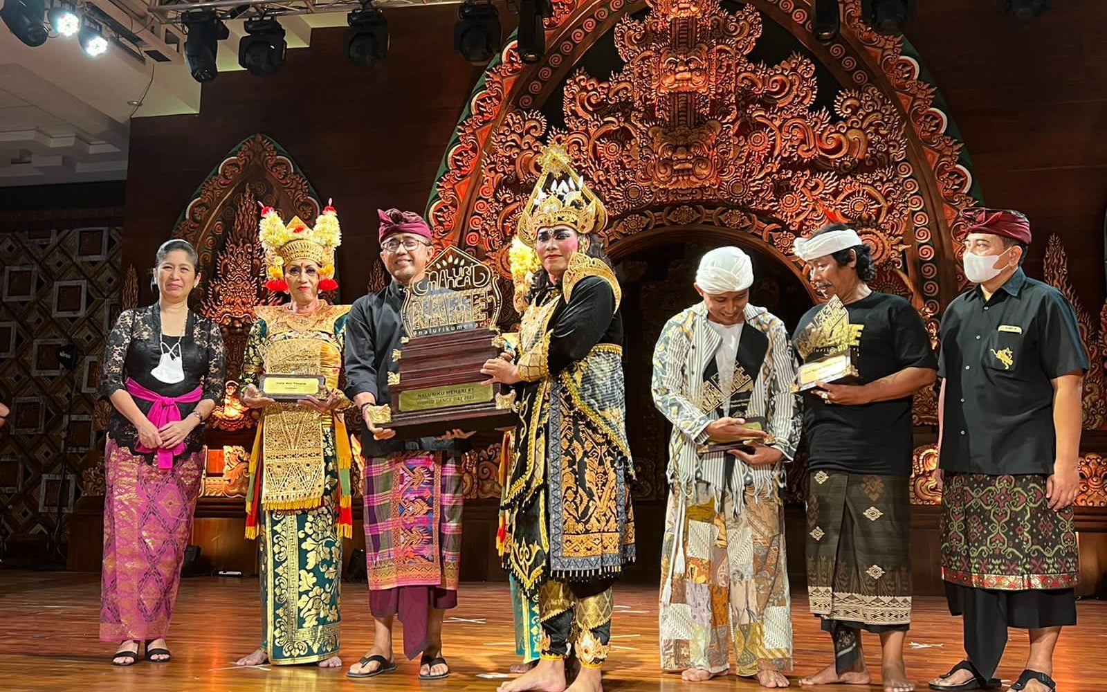 Nari 12 Jam Nonstop Meriahkan Peringatan Hari Tari Sedunia – Lenteraesai.id