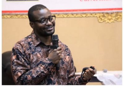 Hadirkan Dr Prosper Simbarashe Maguchu, FH Unud Gelar Studium Generale ...