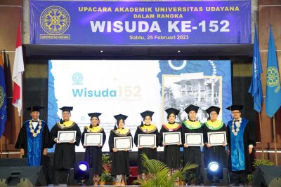 Gelar Wisuda ke-152, Unud Lepas 1.221 Wisudawan - Lenteraesai.id